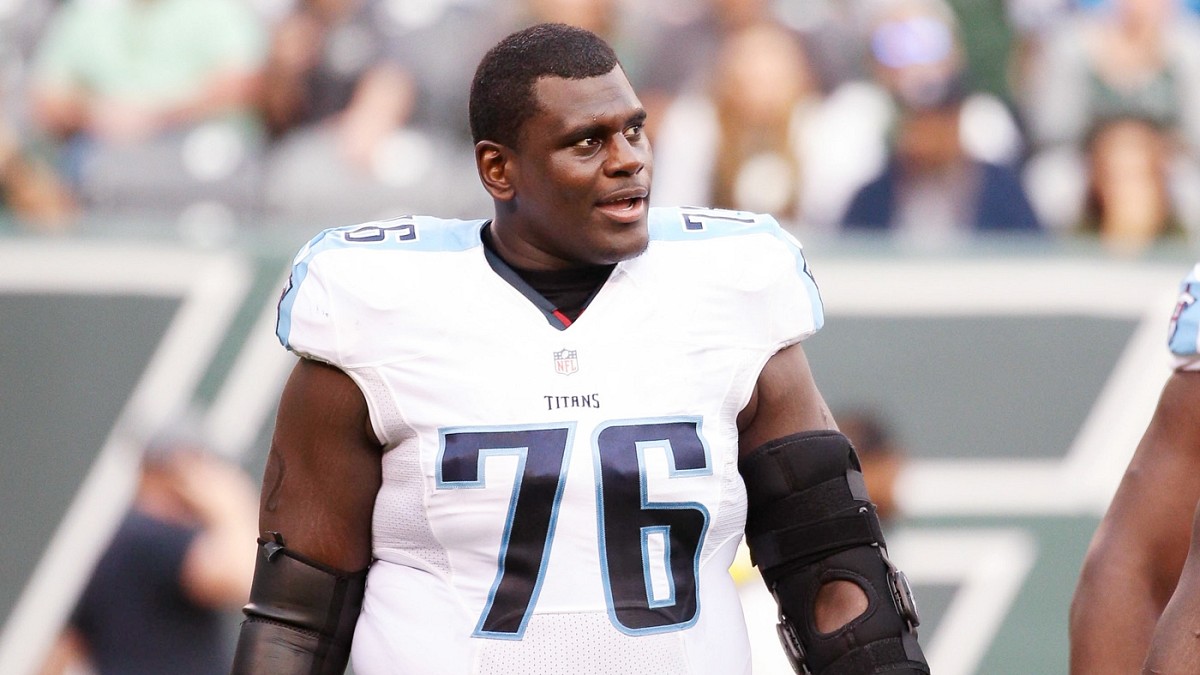 Former Titans OT Byron Bell visited the 49ers over the weekend | 49ers ...